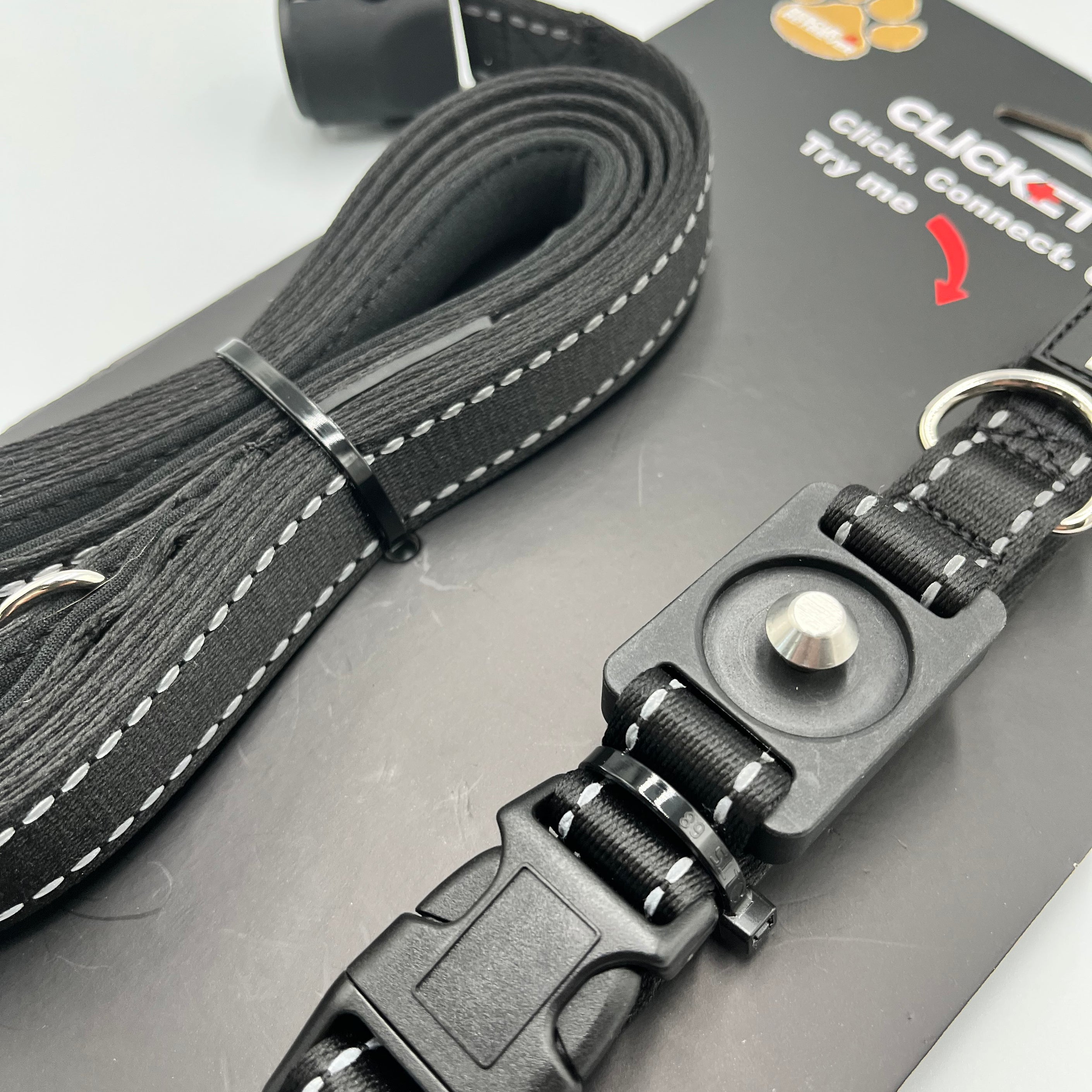 Clickette Magnetic Collar lock & Leash System-Black – Rescue Retriever